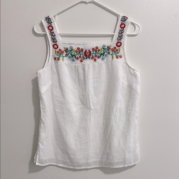 Talbots | Tops | Nwt Talbots White Cotton Floral Embroidered Square ...